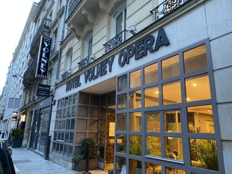 【パリ】どこに行くのも便利！HOTEL VOLNEY OPERA・宿泊記 - 旅とアロマ