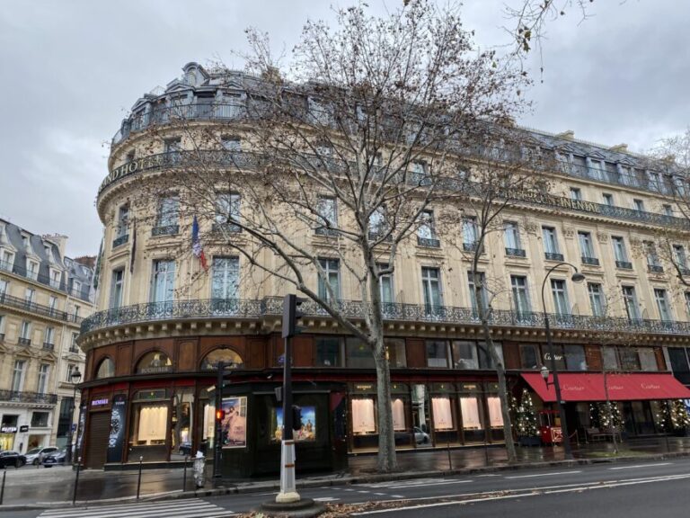 【パリ】どこに行くのも便利！HOTEL VOLNEY OPERA・宿泊記 - 旅とアロマ